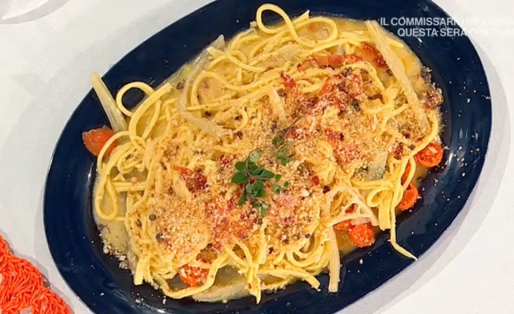 Chitarrine con cardi e pancetta croccante