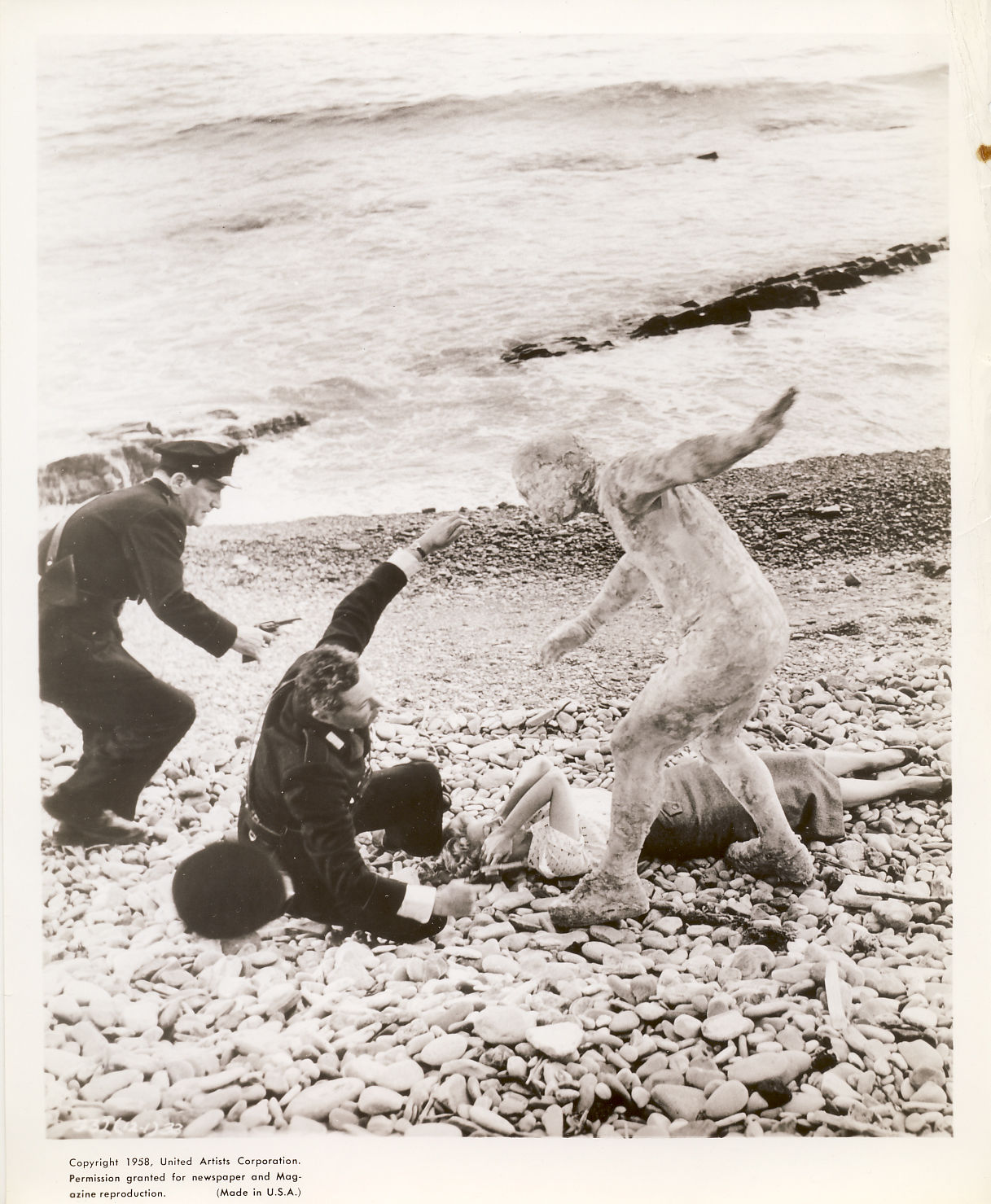 Realm Of Retro : CURSE OF THE FACELESS MAN (1958)