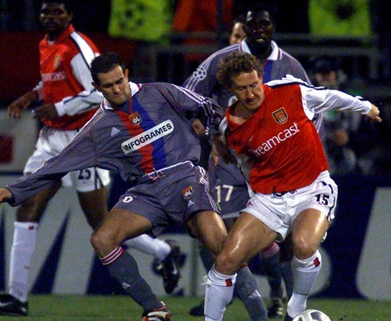 TWB22: Ligue des Champions 2000 2001 Lyon Arsenal