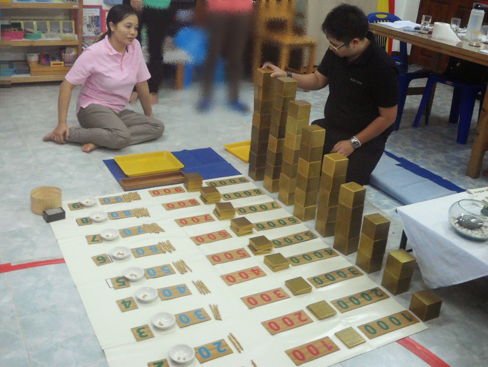 Khom Loy Montessori: Montessori Decimal System