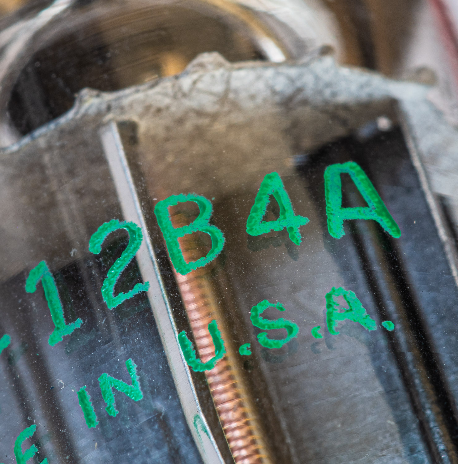 VinylSavor: Tube of the Month : The 12B4A