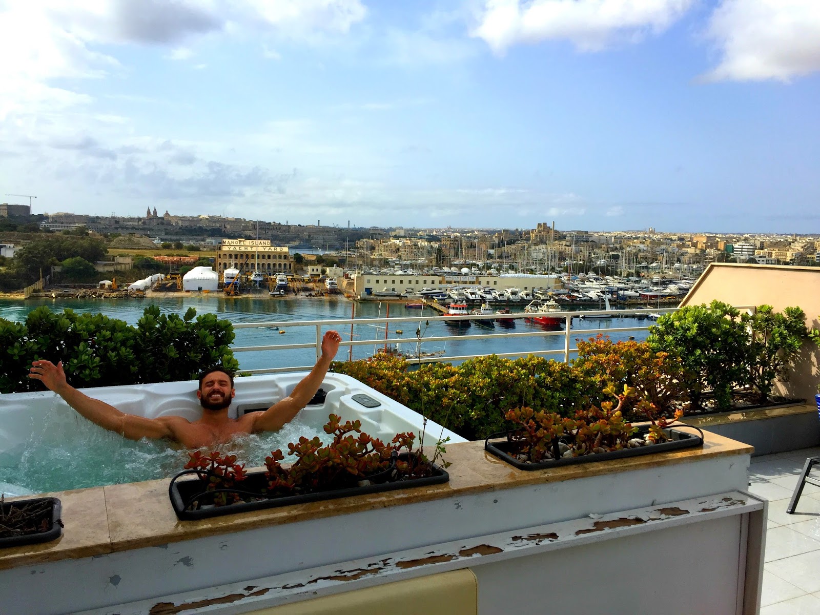 Maltese Memories: Week 10: Hot tubs, Hideaways and Happiness