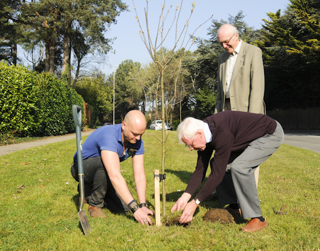 Phil Dowding PR: client news: March 2012