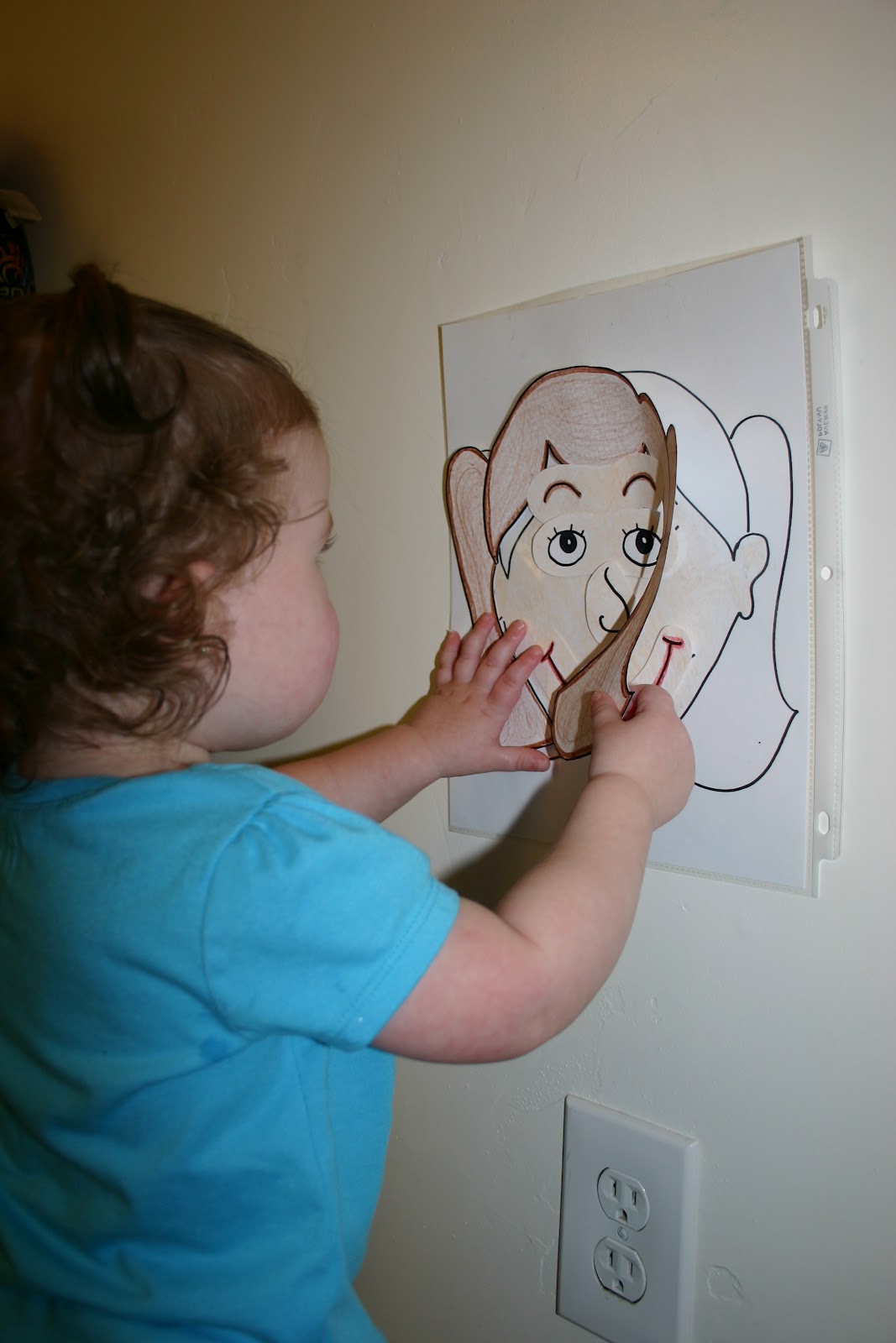 Puddle Wonderful Learning: Toddler Activities: Build a Face