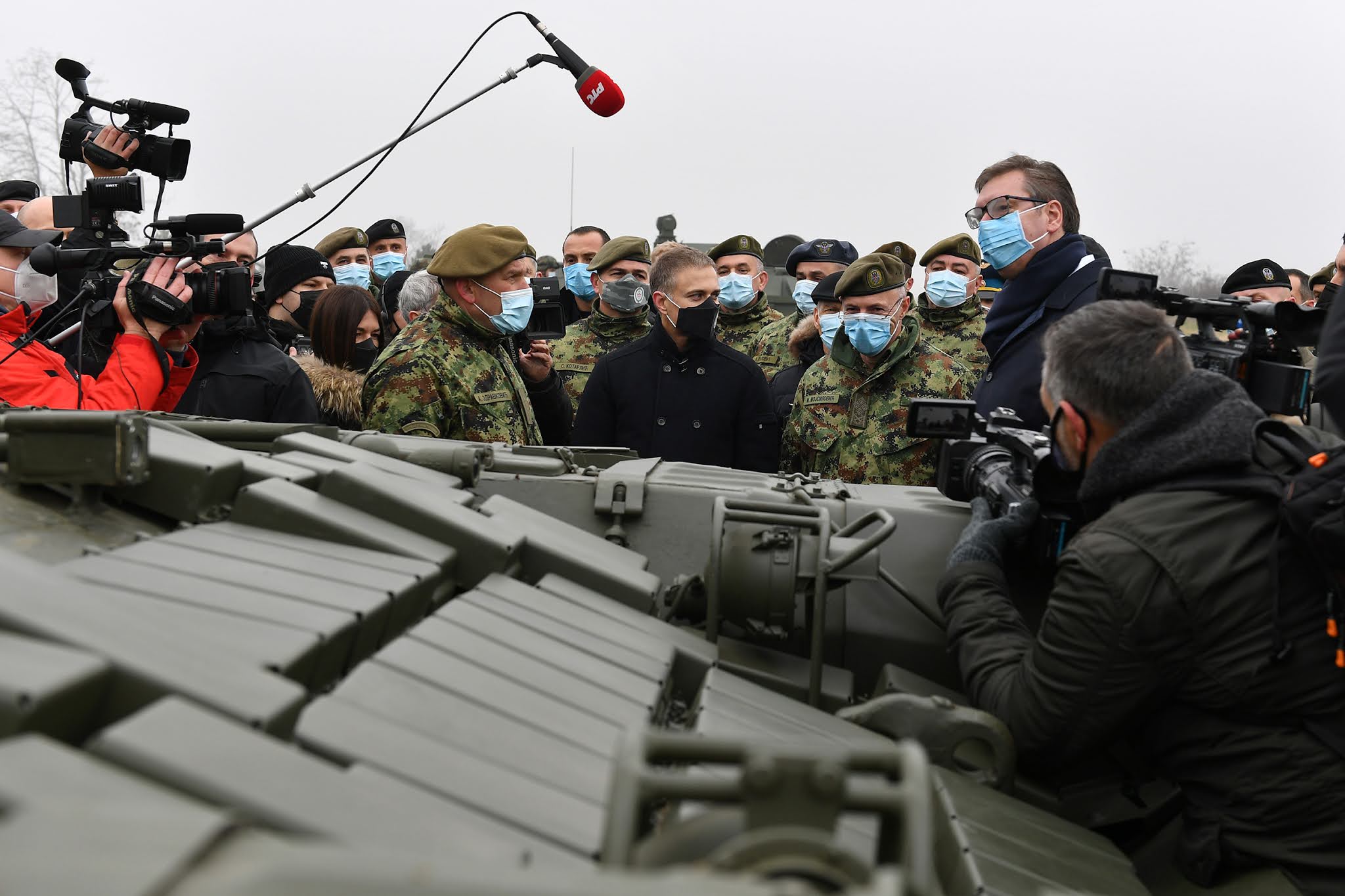 The Dead District: Serbian army unveils it's new T-72B1MS White Eagle MBT