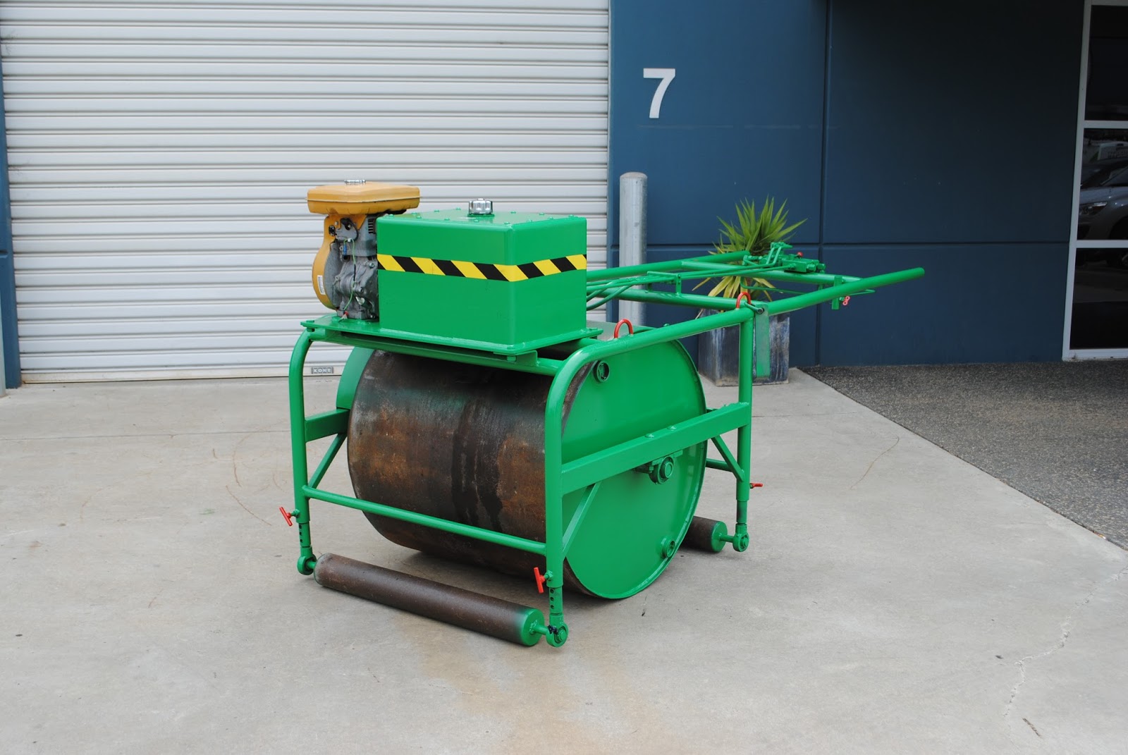 CHRISTIE PACIFIC MACHINERY - RECONDITIONED & REFURBISHED.: MENTAY ...