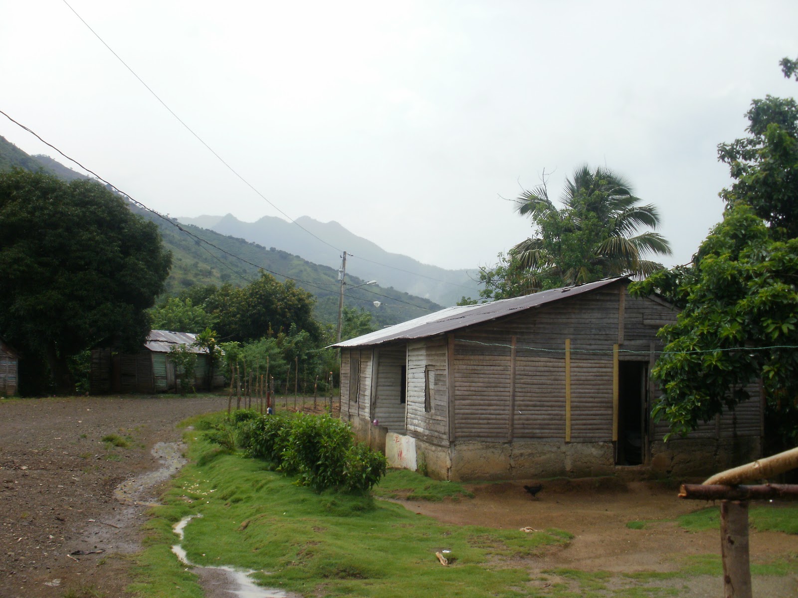 Espejismo de Luna Llena: El Chacaro, Yamasa.
