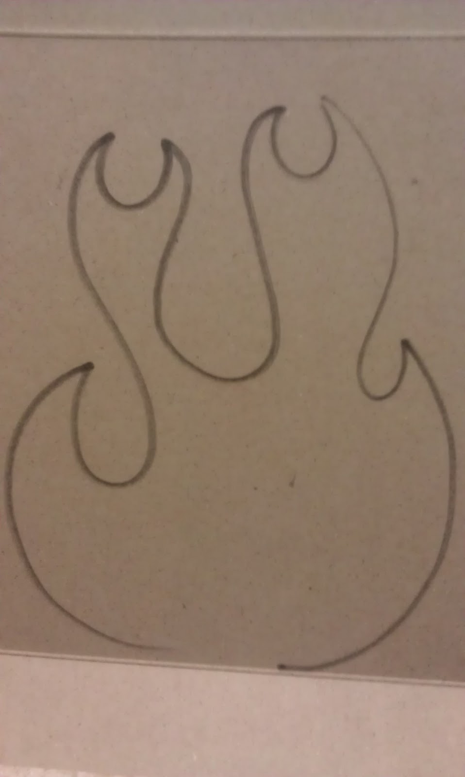 mandeeblogs: Fireplace From a Box: Instructables Box Challenge