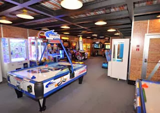 Cruise Diva: Fun & Games Aboard Carnival Sunshine