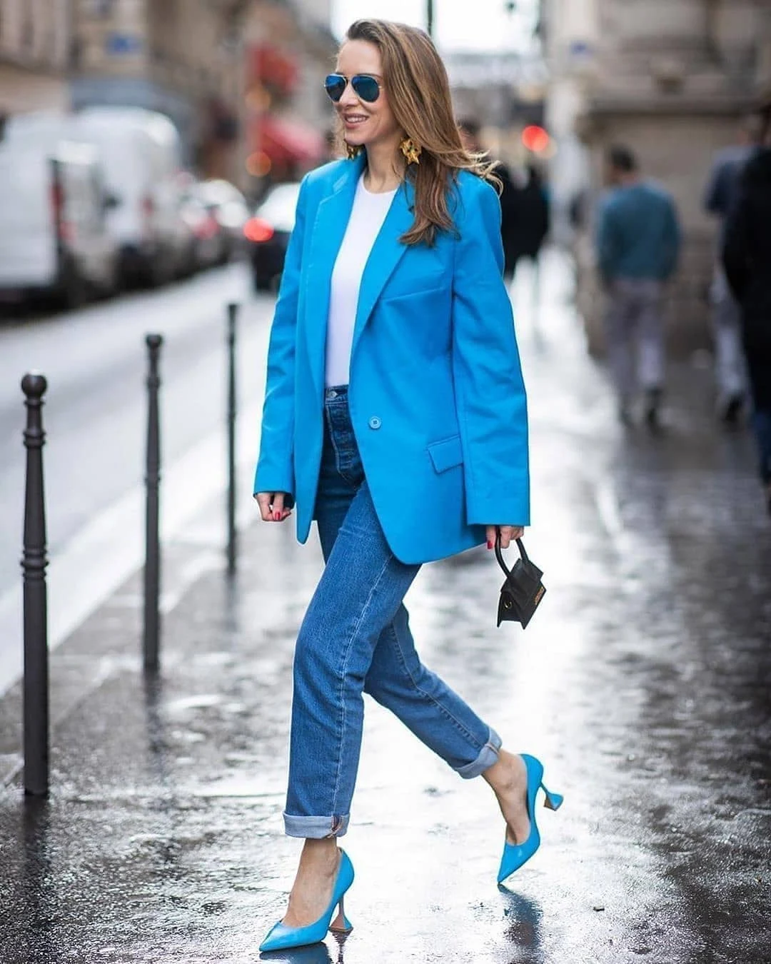 What to wear with blue jeans? 200 looks to inspire you! | Melody Jacob