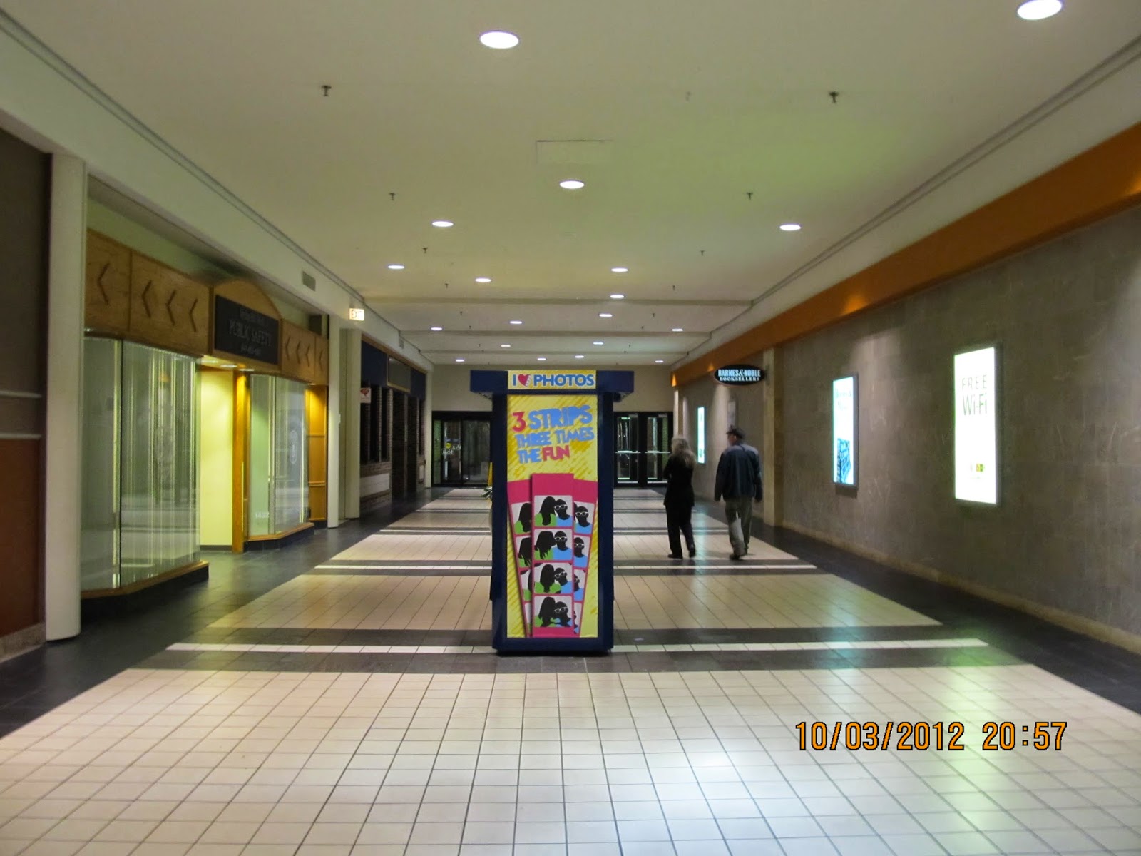 Trip to the Mall: Spring Hill Mall- (West Dundee, IL)