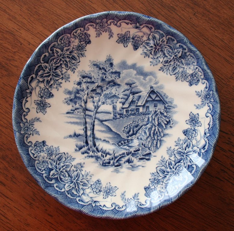 Acorn to Oak: Pretty Plates