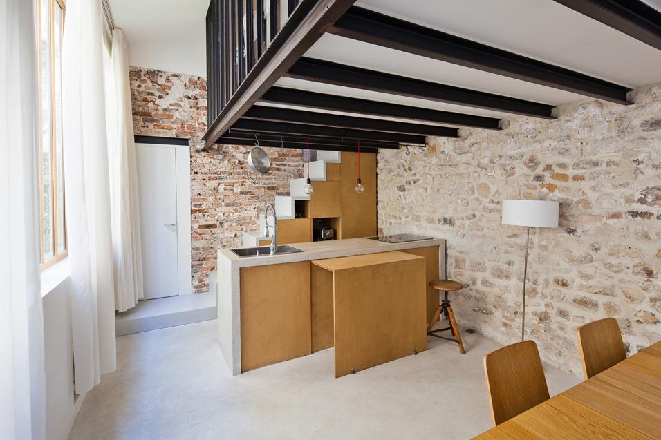 astrid : case tip vagon