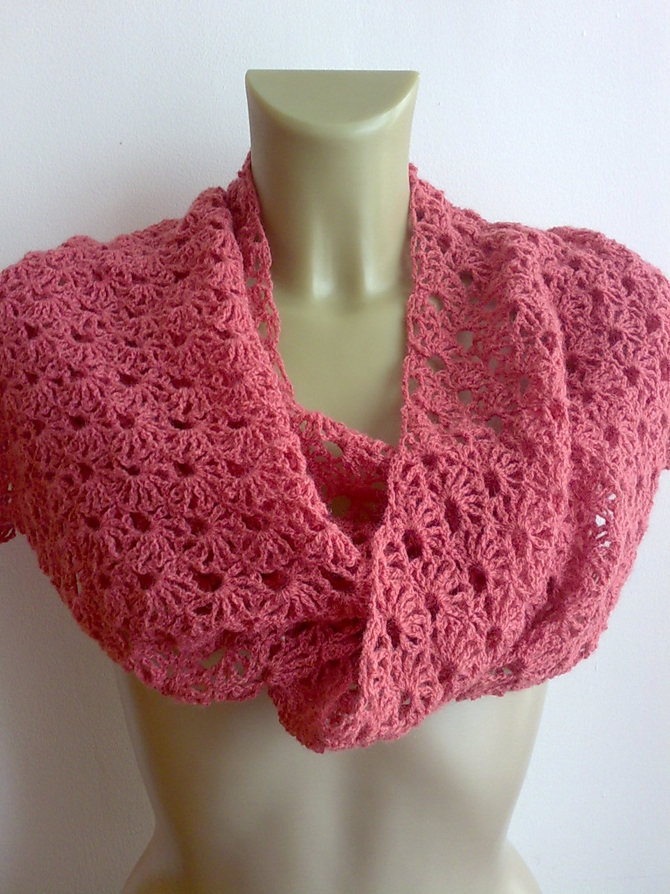 Unique Handmade: Esarfa/sal crosetat