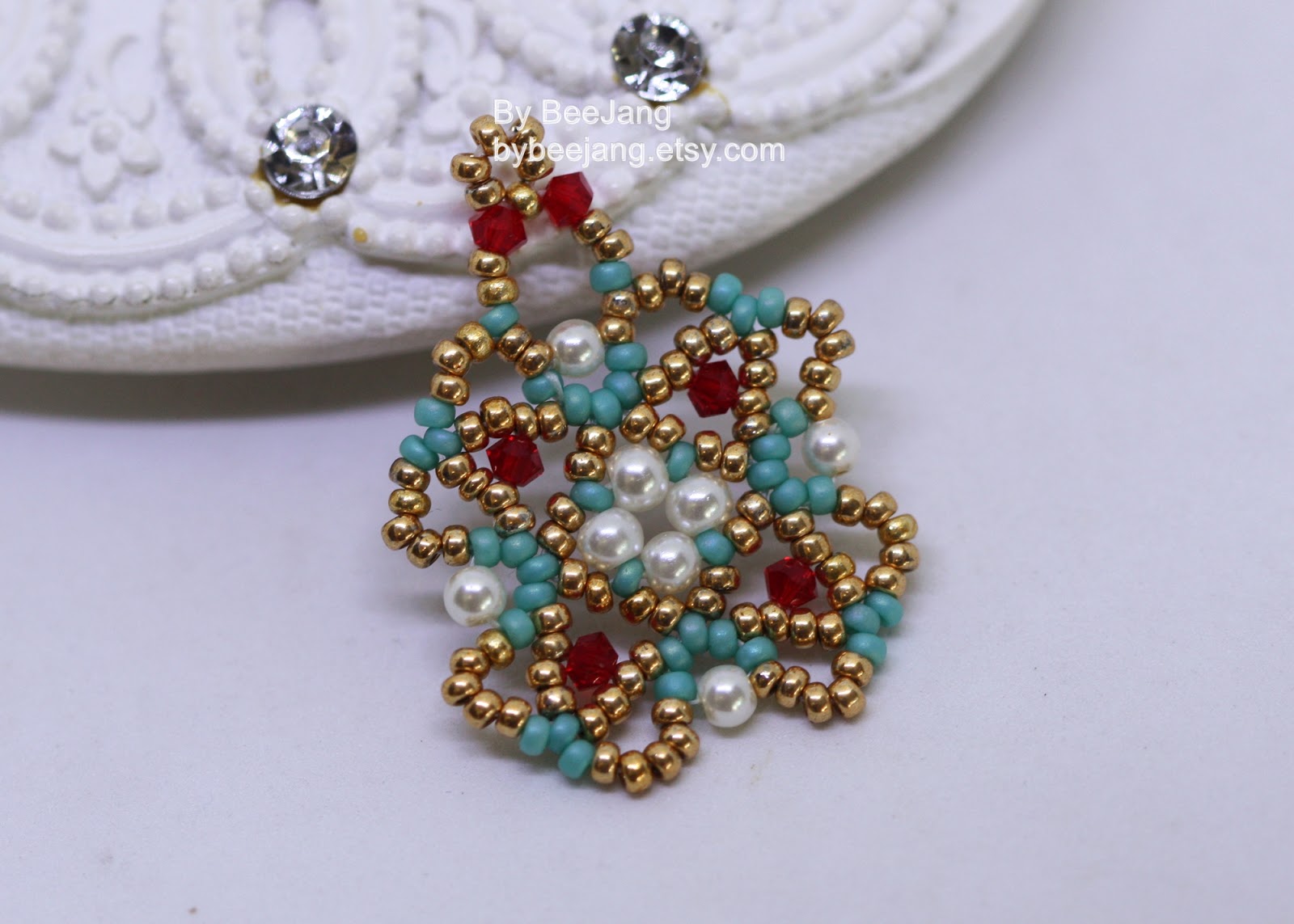 Free Tutorial : Leanne Earrings