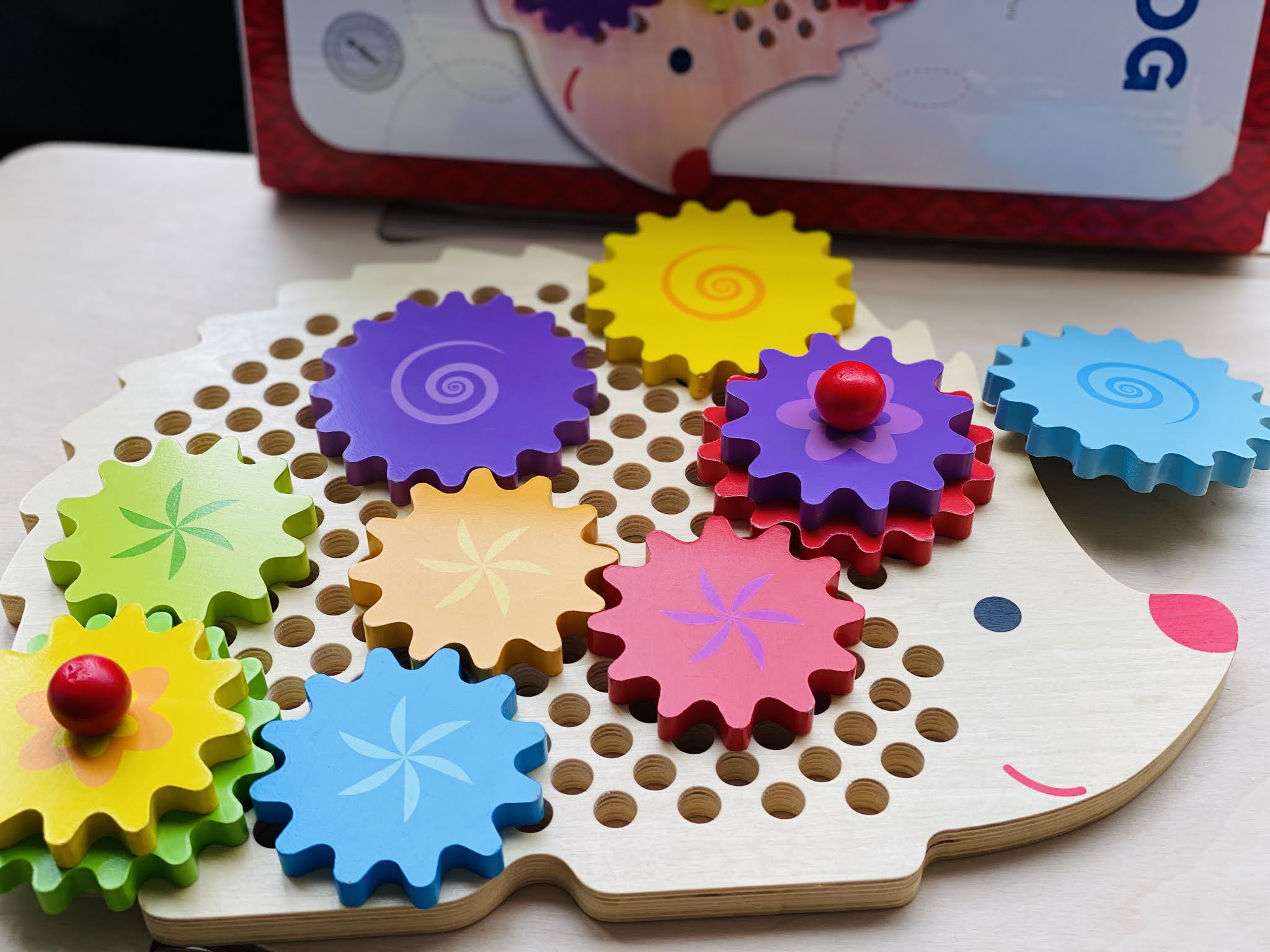 60 Seconds Toy Review: Hedgehog Cogs, by Bello