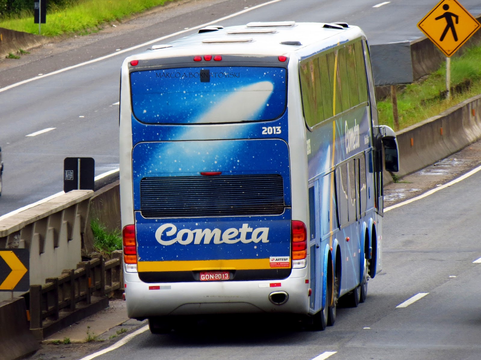 NACIONAL BUS: VIAÇÃO COMETA