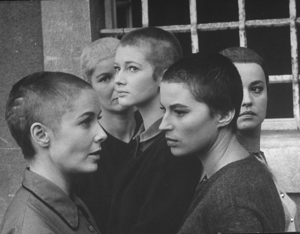 cleveland854321: MORE BALD WOMEN (WITHOUT HAIR ON THEIR HEAD)