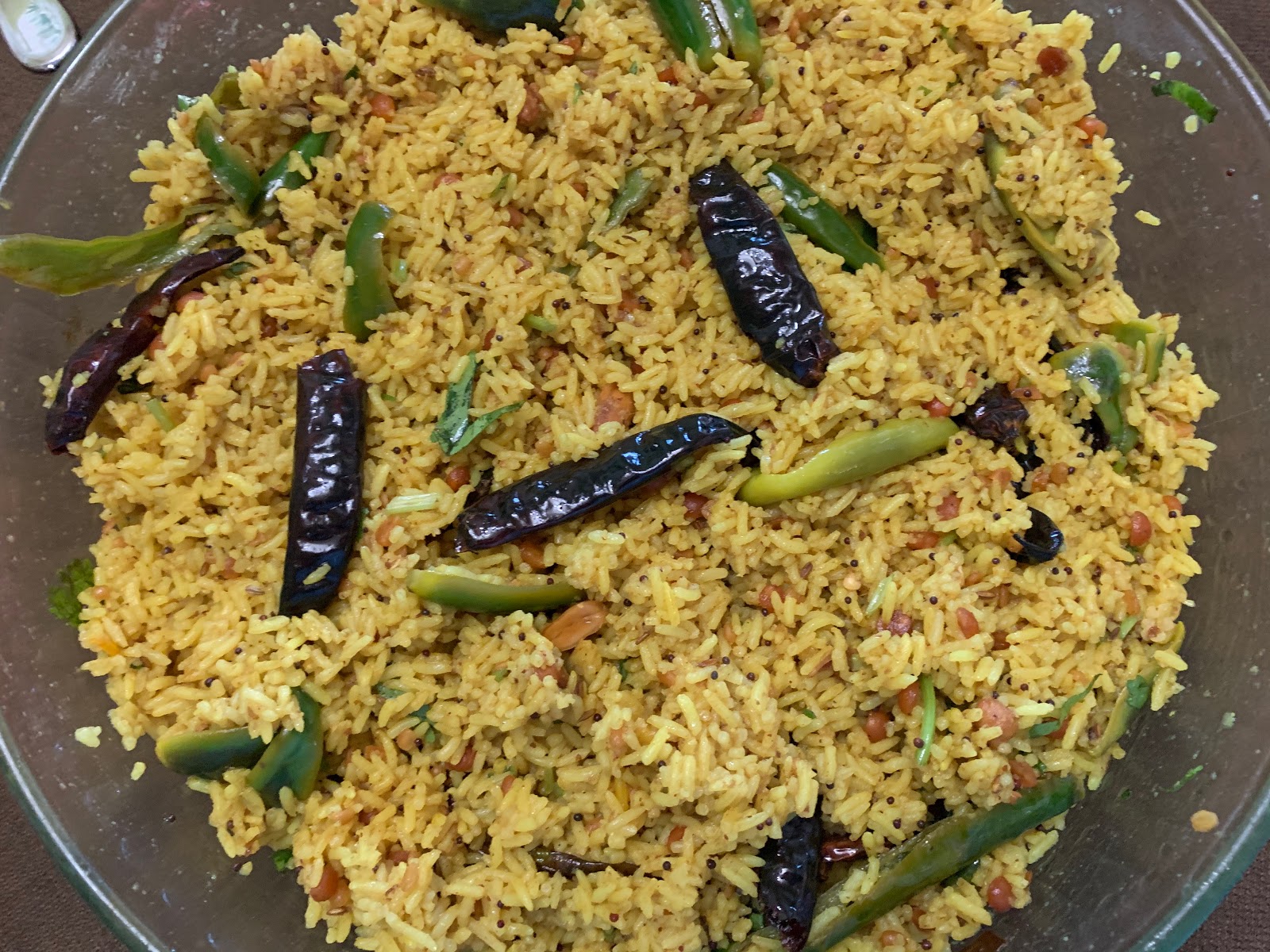 Yum! Yum! Yum!: Chinthapandu Pulihora ~ Tamarind Rice