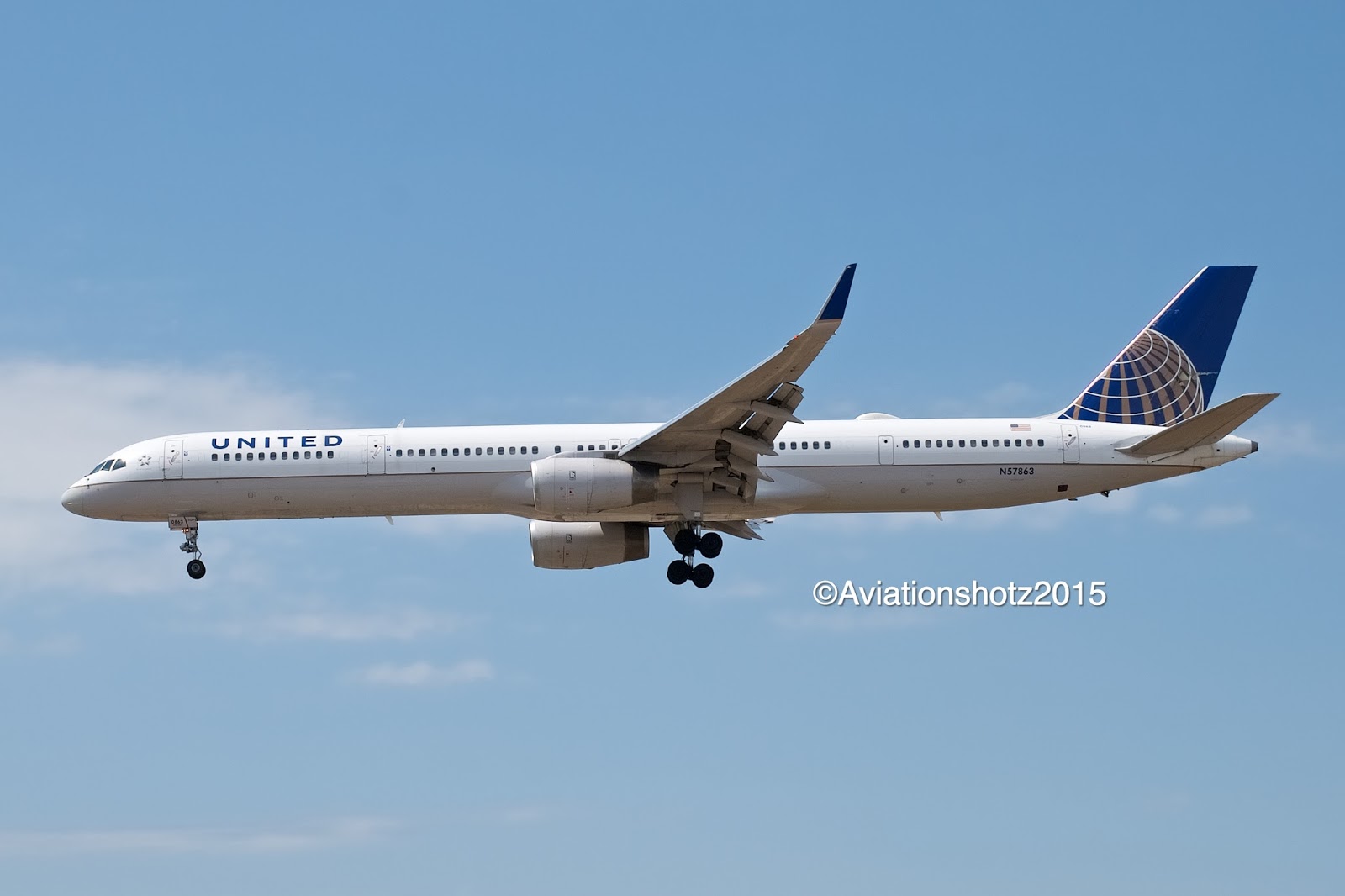 Aviationshotz: United Airlines B757-300