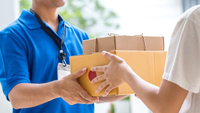 Cara Aman Menerima Paket – Cerita Oryza