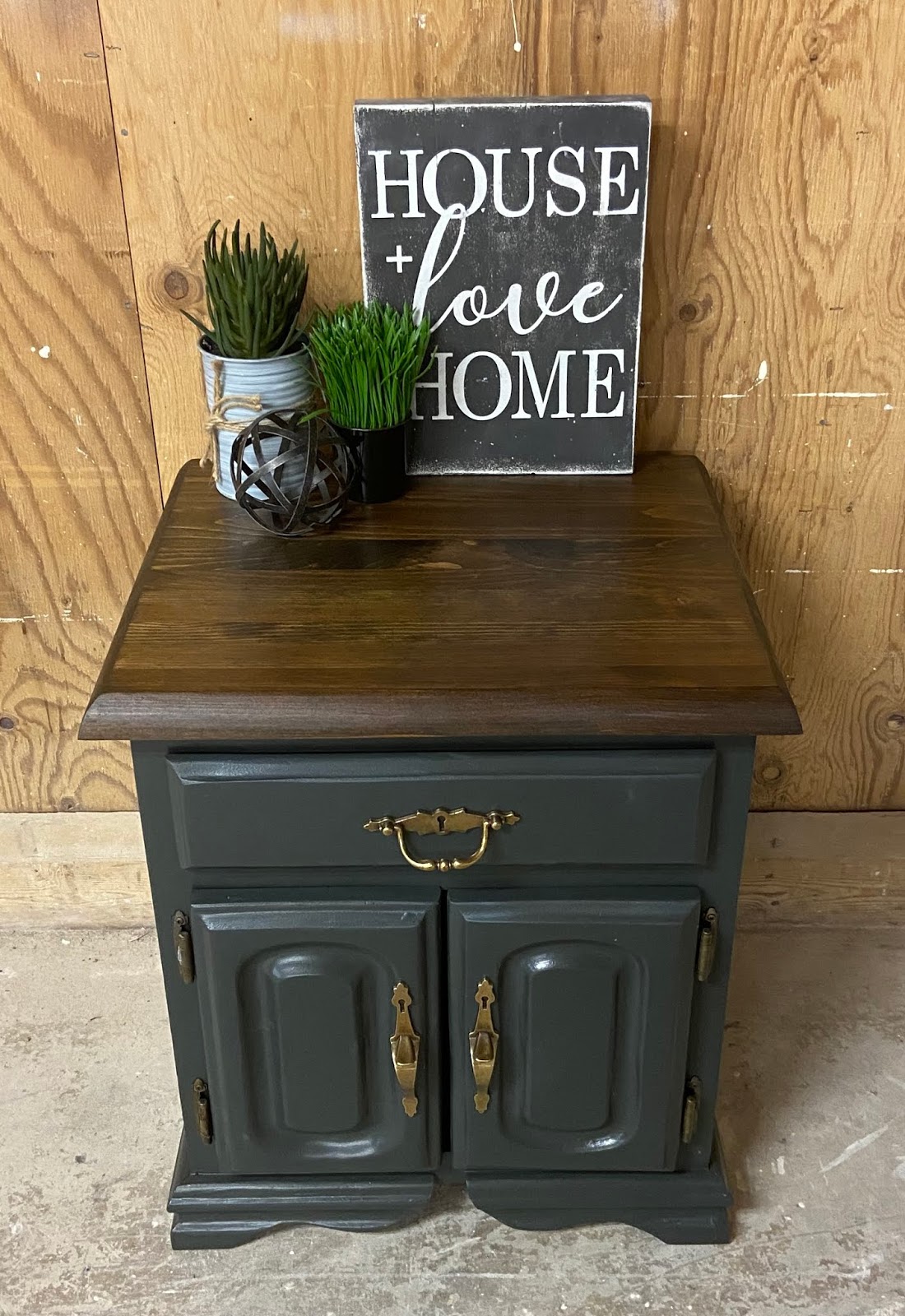 Better Than New: Life Gets Messy Side Table