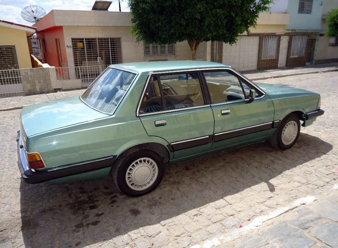 Motor4BR: Ford Del Rey Ghia 1.8 (1989)