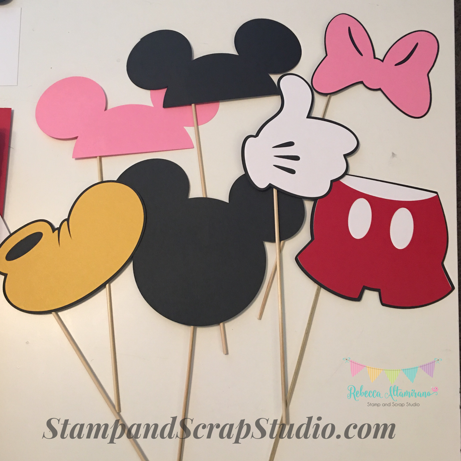 Stamp and Scrap Studio: Mickey and Minnie Mouse Banners