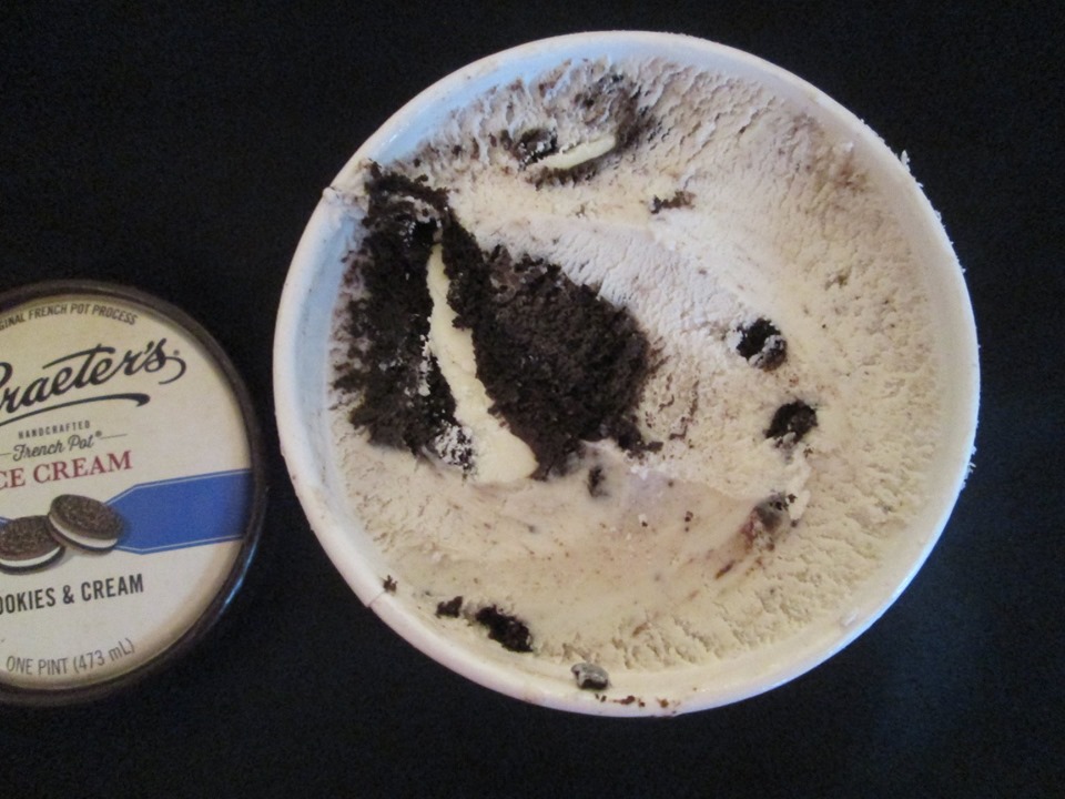 David's Ice Cream Reviews: Graeter's - Cookies & Cream