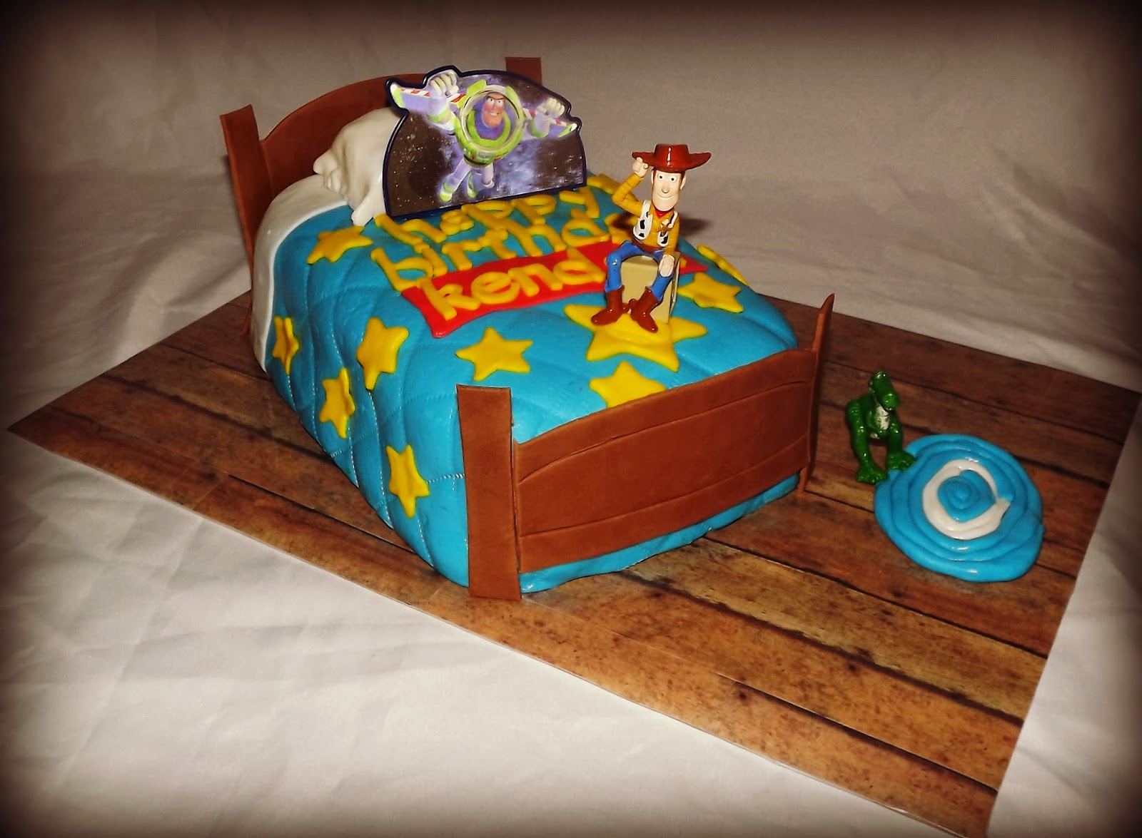 Mandy's cakes: Toy Story - Andy's Bed Birthday Cake!