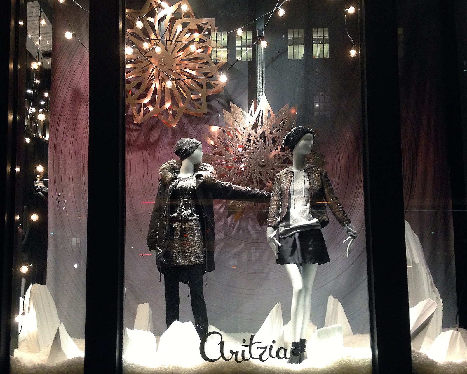 Stylecurated: -WEDNESDAY WINDOWS-