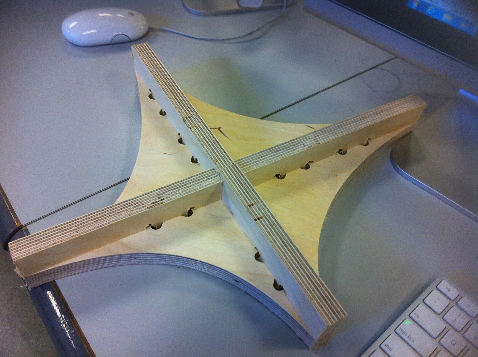 metalbakery: Digifab-ulous Project 2: Gem Table