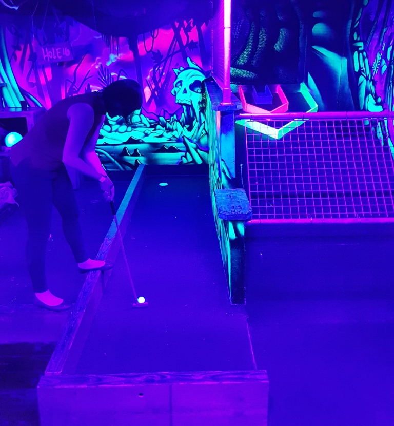 The Ham and Egger Files: Crazy Golfing at Roxy Ball Room in Manchester