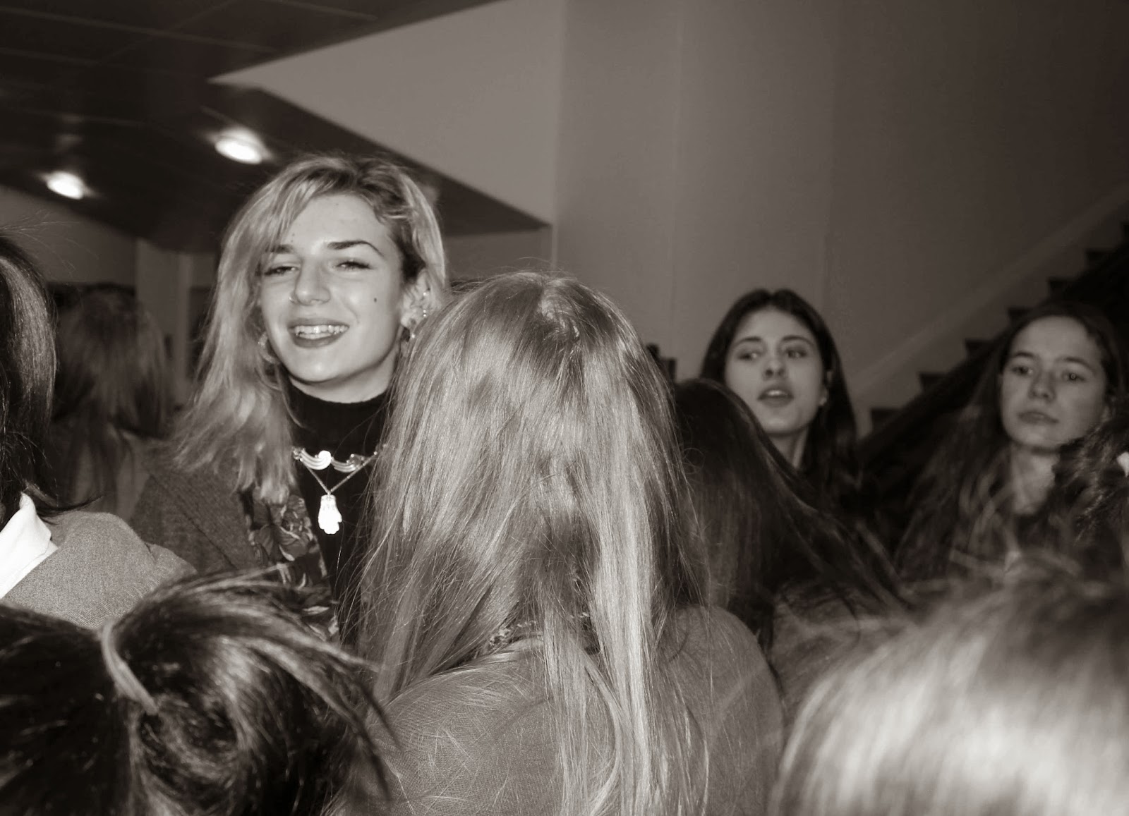 Fabiola Mann : 13 - EXPERIMENTING - PORTRAITURE - STUDIO - UNUSUAL SHOTS