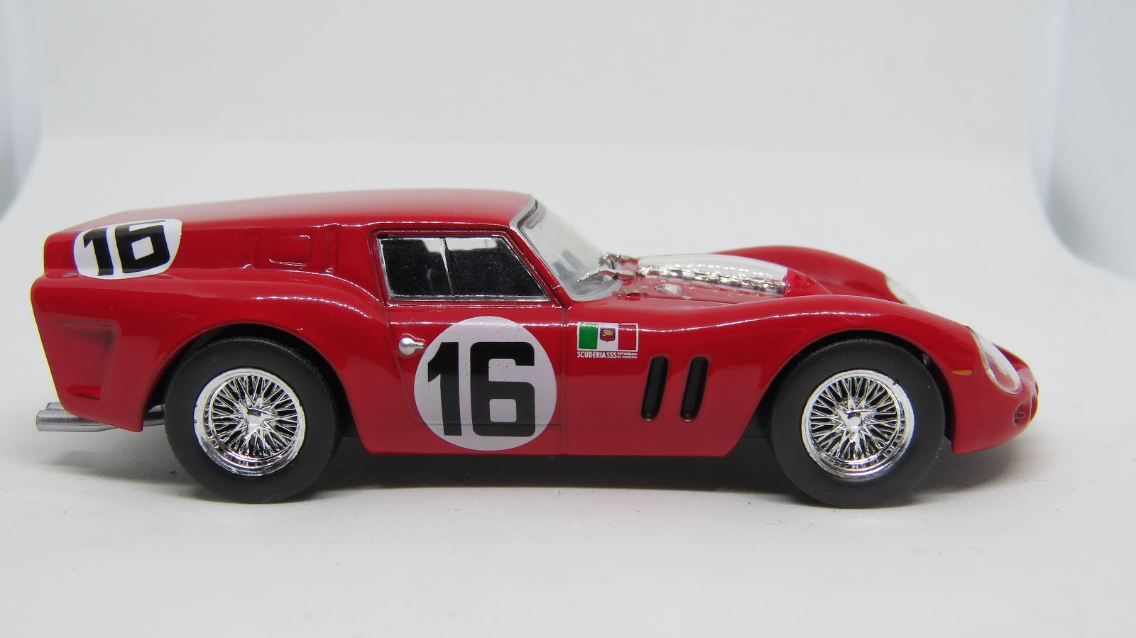 Los Coches de Genfe: 1962 Ferrari 250 GT SBW "BreadVan"