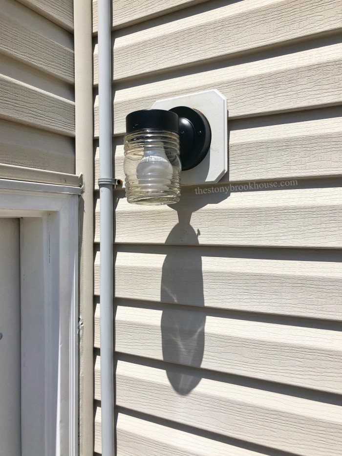 How To Update Outdoor Light Fixtures Easy & Cheap! | The Stonybrook House
