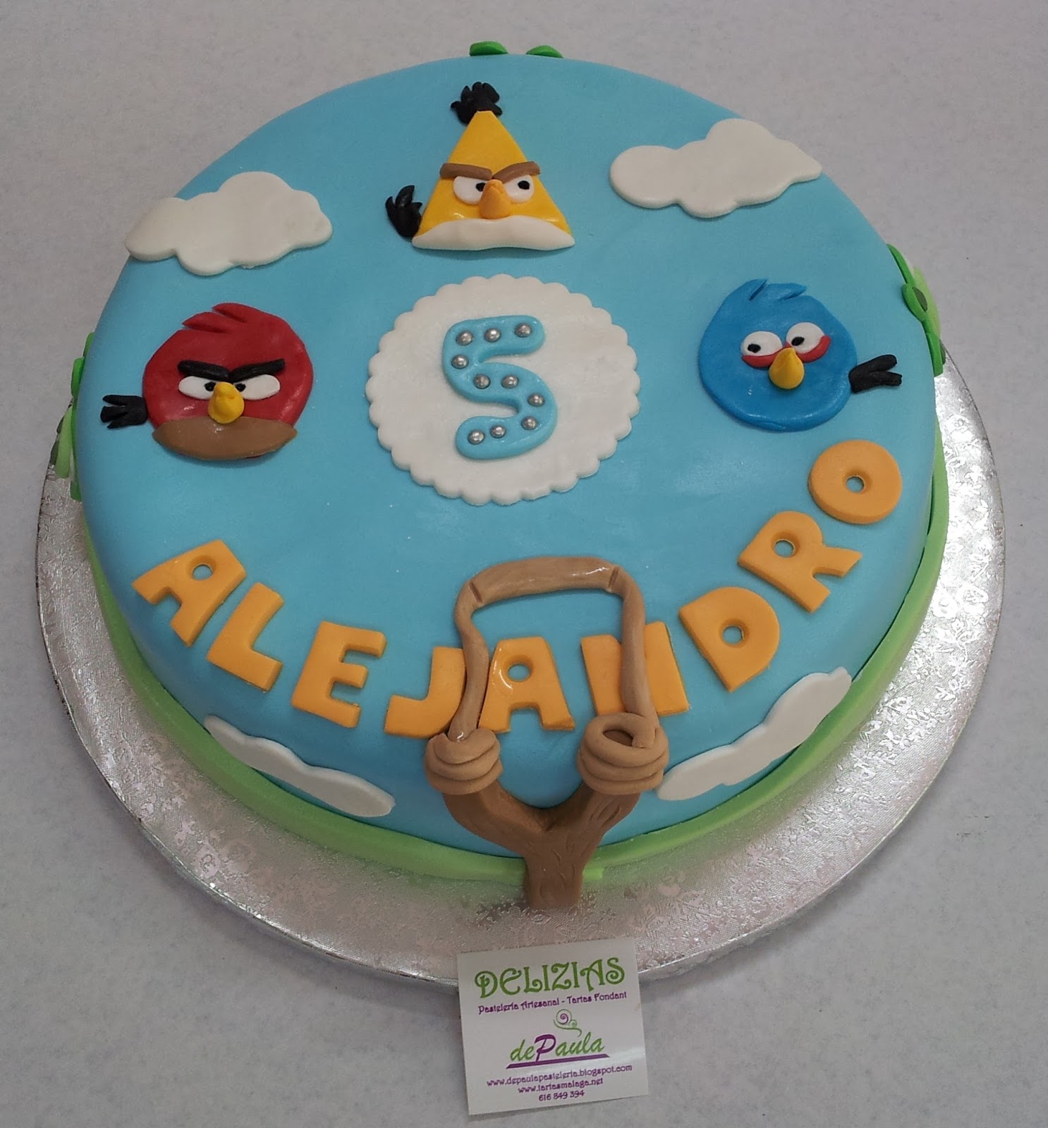 Tartas Málaga - Delizias de Paula : Tarta Infantil Angry Bird