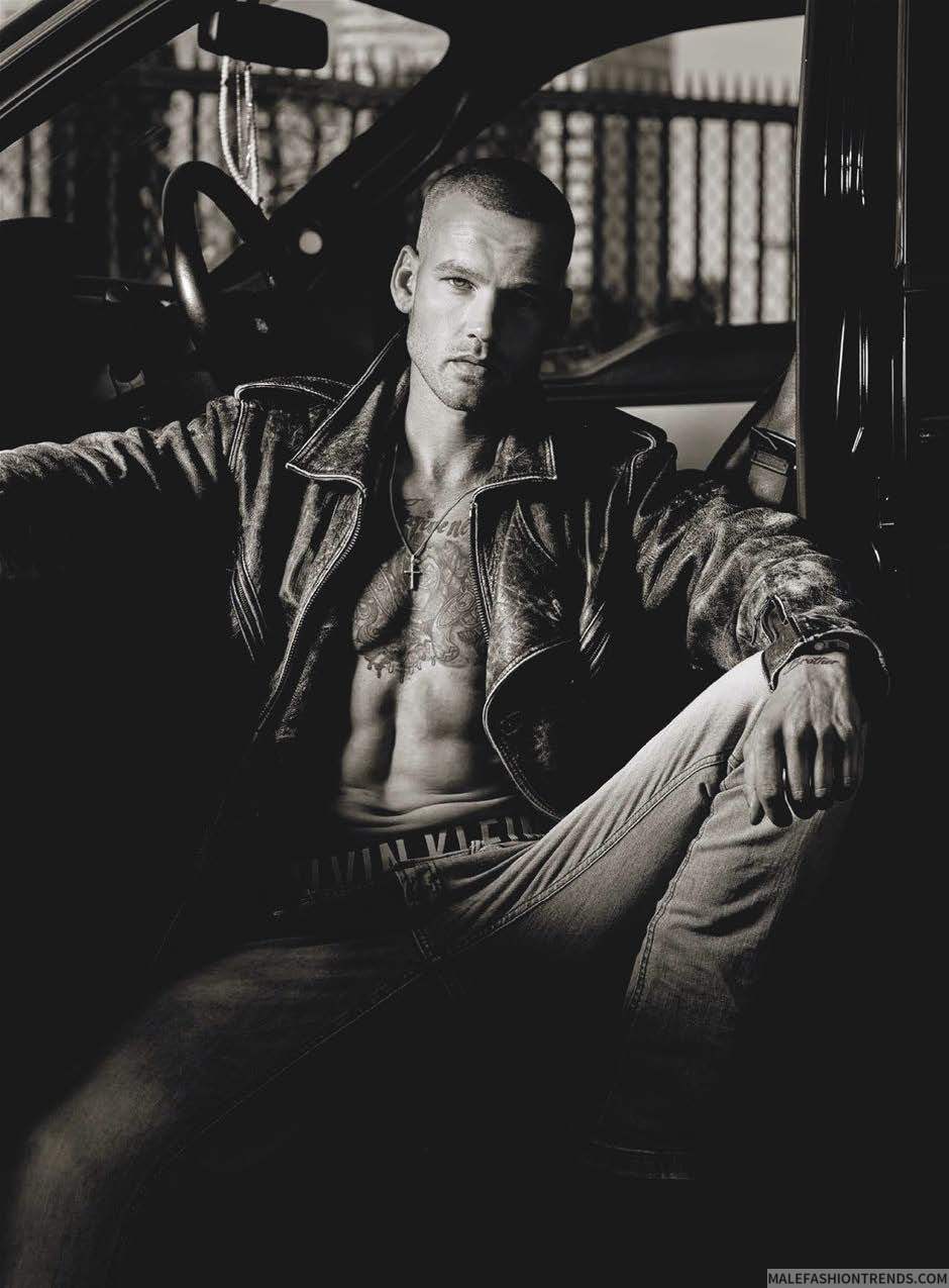 Daan Akkerman para ADON Magazine en fotos de Onder Konuralp