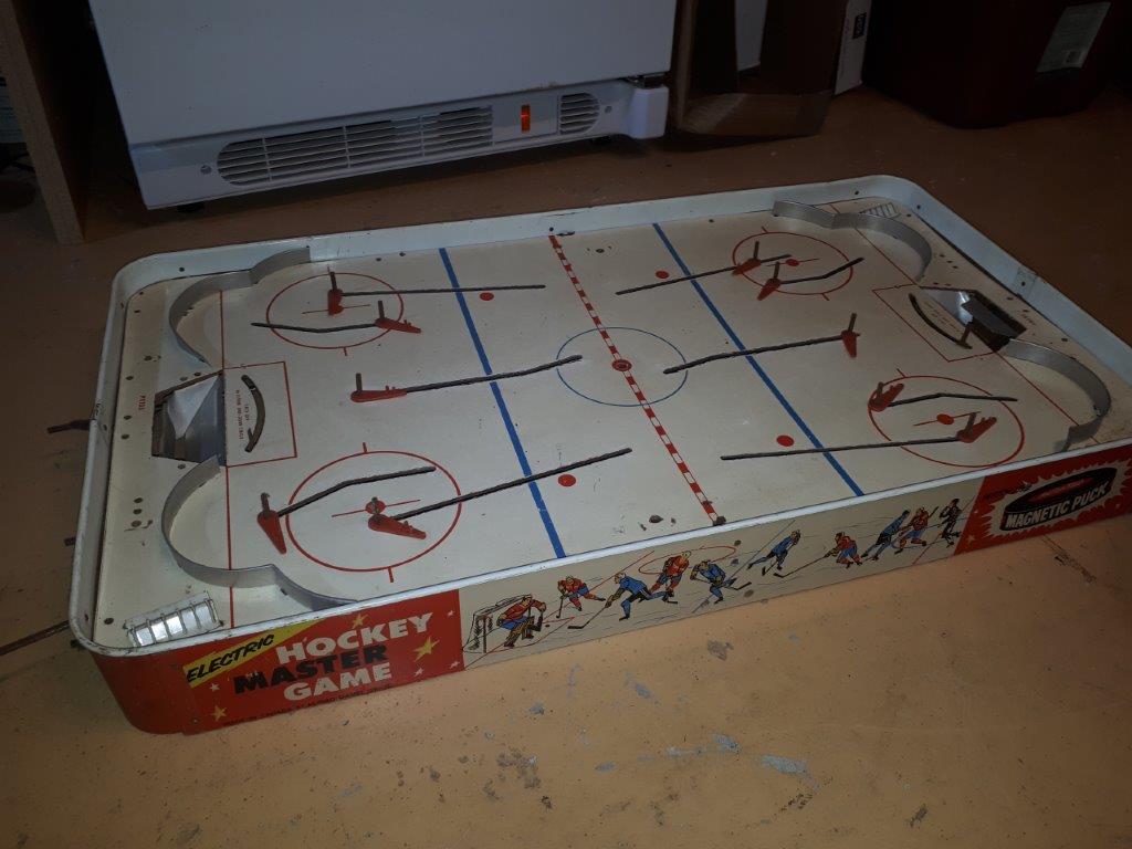 The Valley Woodworker: Table top rod hockey game