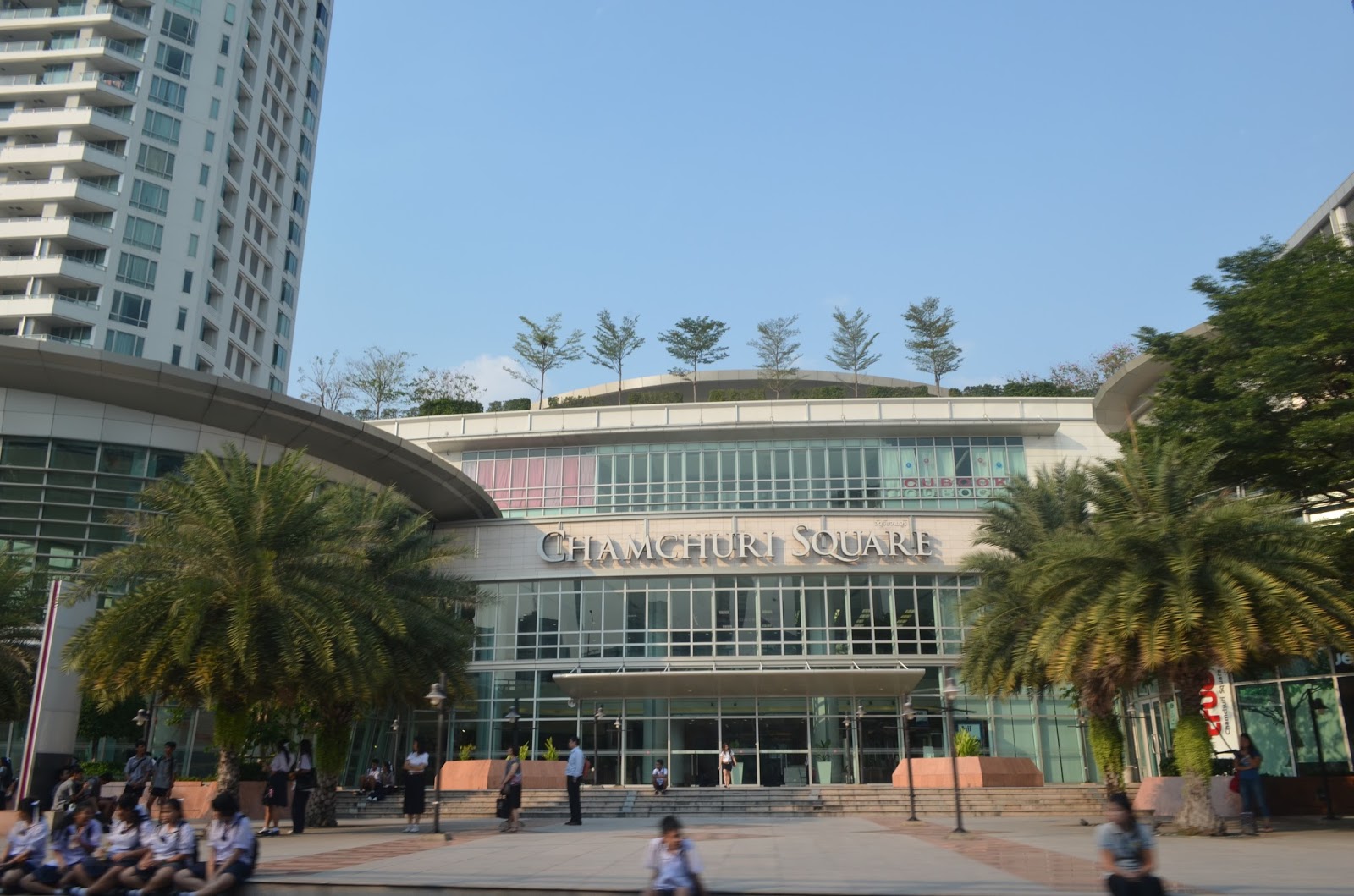 Our Journey : (Day 3) Thailand Bangkok - Chamchuri Square