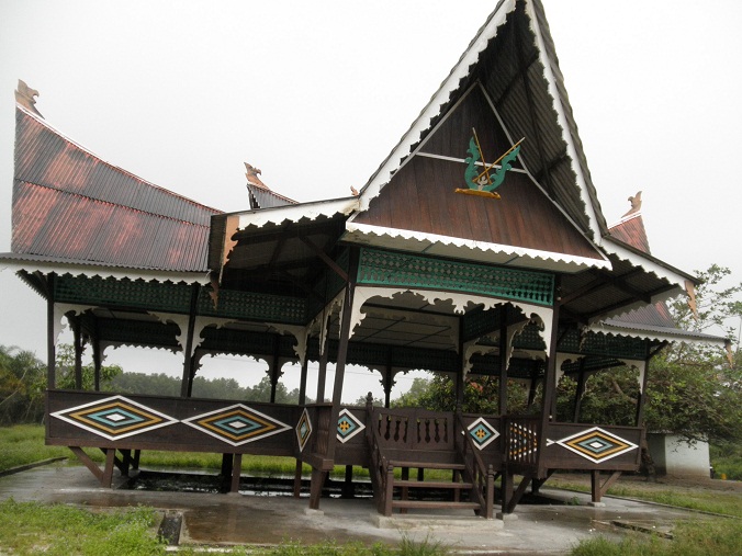 SENI LAMA MELAYU (MALAY OLDEN ART): Balai raya (Community hall of ...