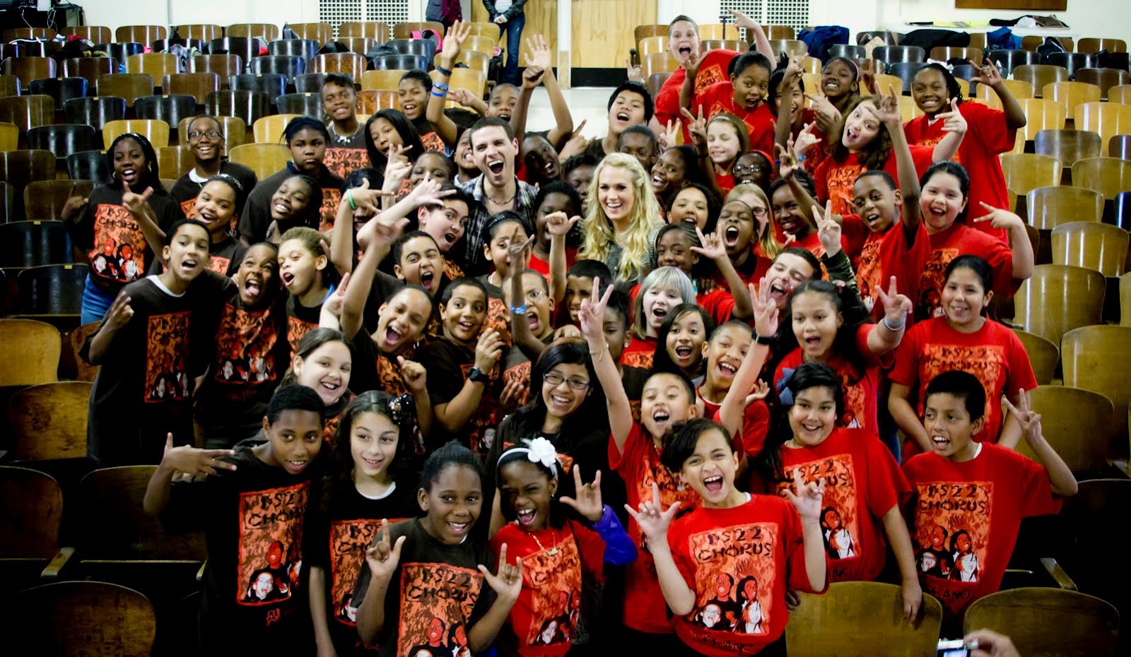 PS22 Chorus: PS22 Chorus Is Overwhelmed by Underwood!