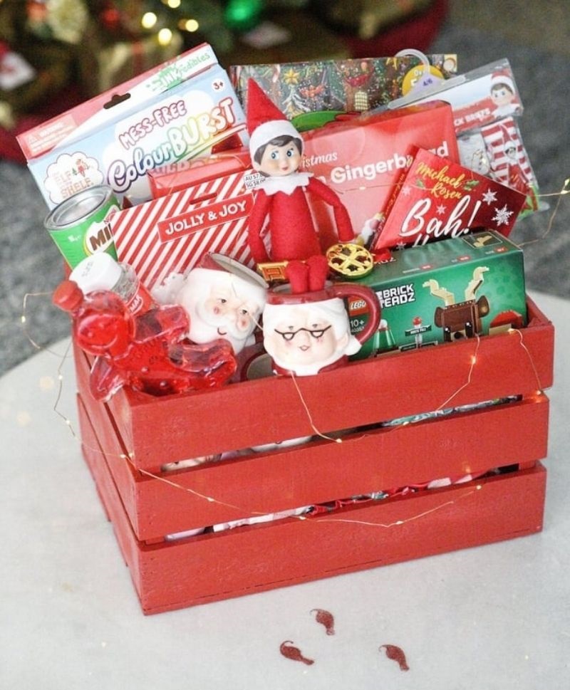 18 Fun Elf On The Shelf Arrival Ideas | Finding Myself Young