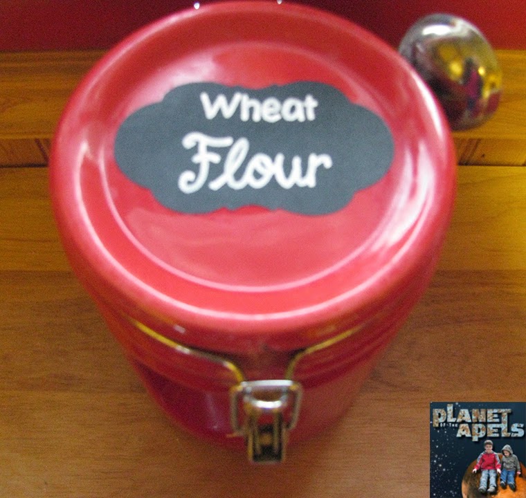 An Apel a Day: 40 Chalkboard Labels with Liquid Chalk Marker Review