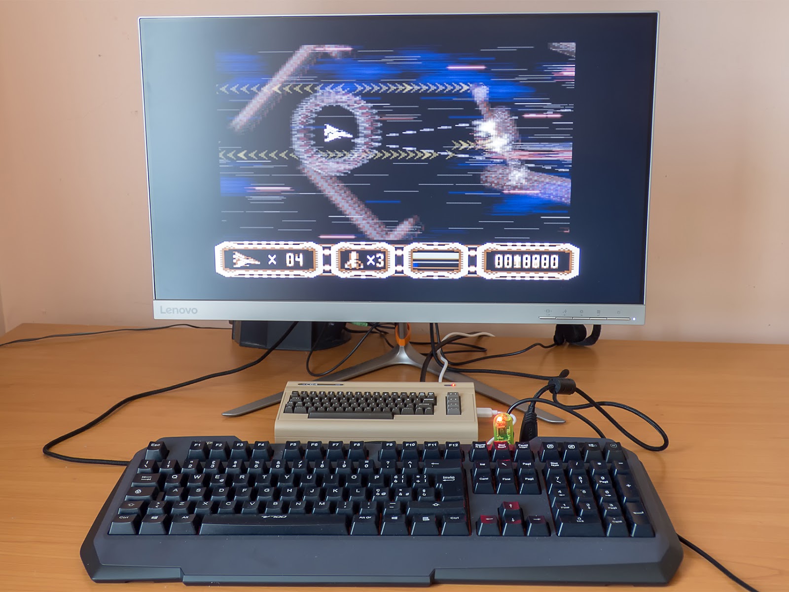 Commodore Computer Blog: Il Commodore 64 è ritornato in Mini stile (TheC64)