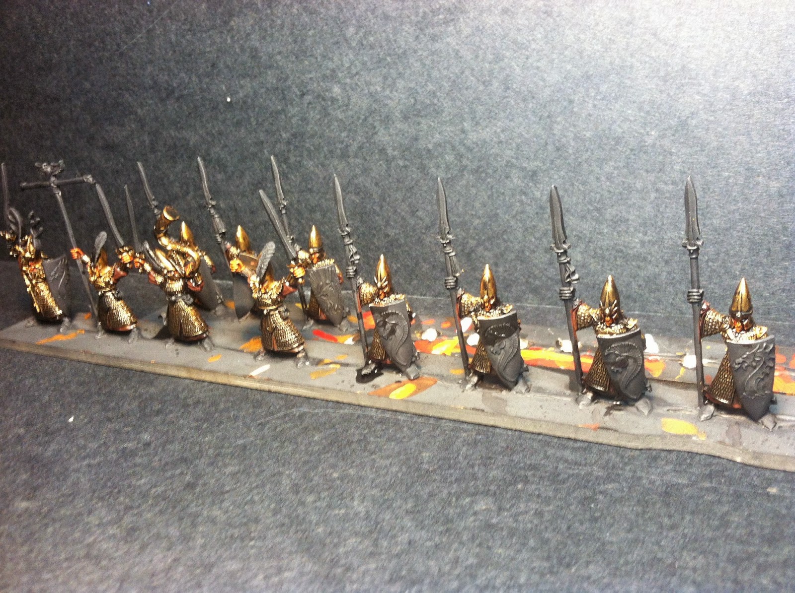 Lead Addict: 28mm Fantasy - High Elves and Adventurers
