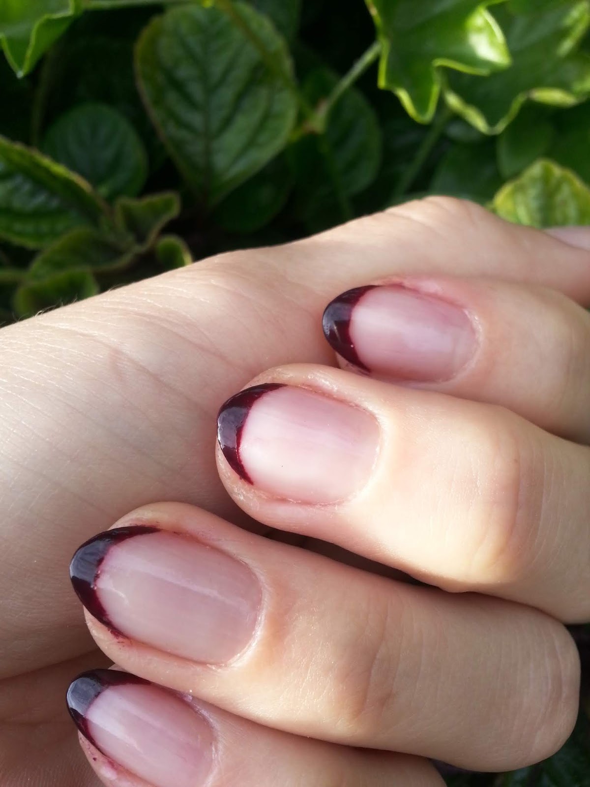 Zakręcona na włosy: 623. Fioletowy french || oryginalny mani