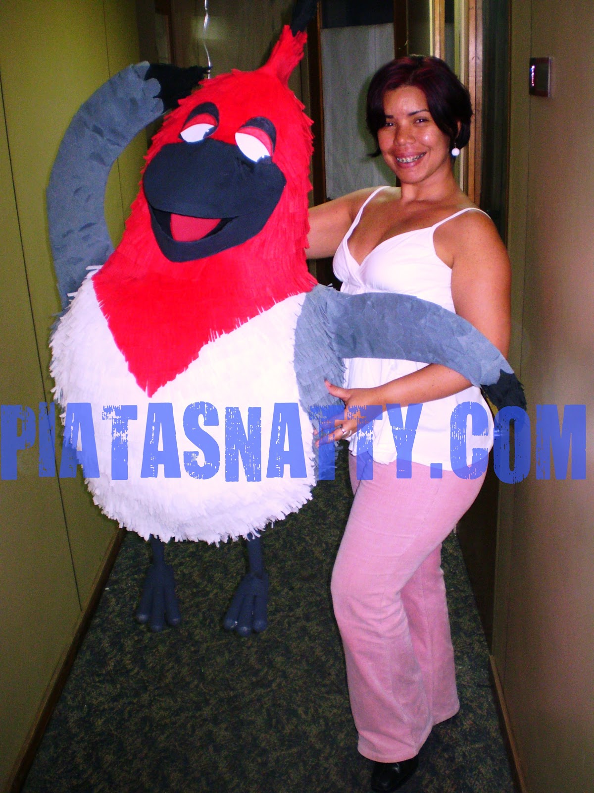 PIÑATAS NATTY @pinatas_eventos.natty: PIÑATA PEDRO DE RIO