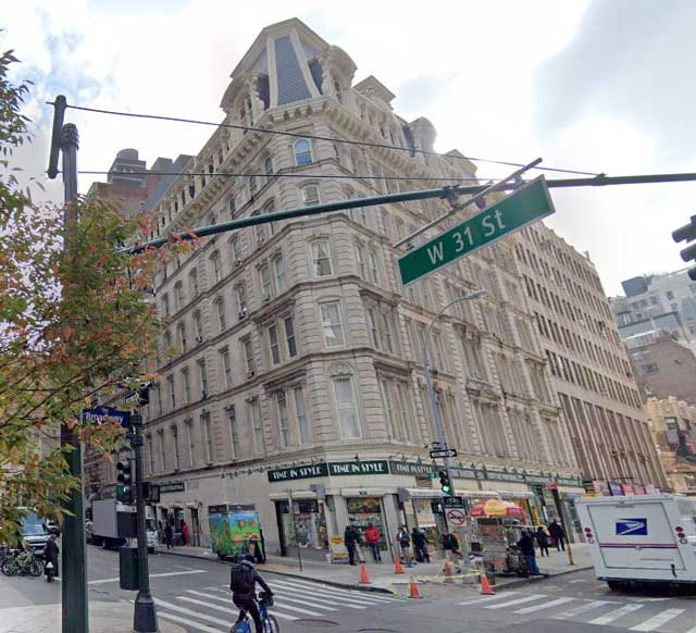 Random Musings: Then and Now: West 32nd Street at Broadway, NYC