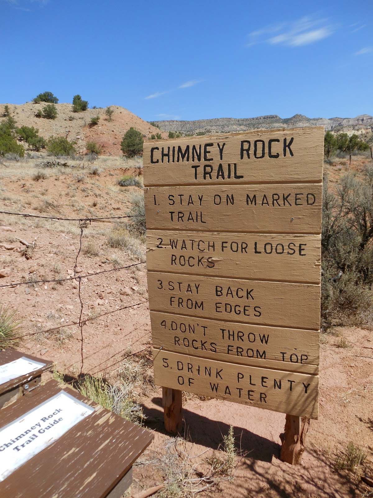 Peace. Love. Hike.: Ghost Ranch Hike: Chimney Rock Trail